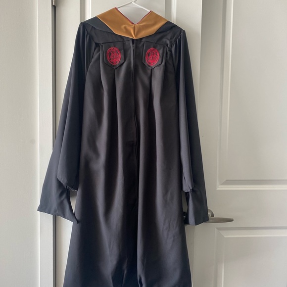 Dresses | University Of South Carolina Mba Grad Gown | Poshmark